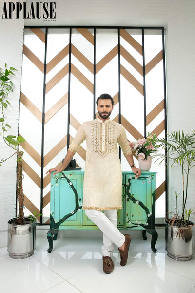 Celebrities Spotted – Edge Republic